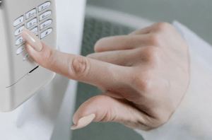 How to Change the Code on My Garage Door Opener: A Step-by-Step Guide ...